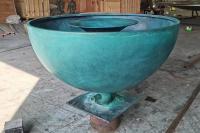 China Antique Bronze Water Fountain Sculpture 120cm Dia 60cm Height Garden Decor Chalice Design for sale