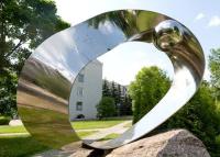 China Stainless Steel Eye Mirror Sculpture 150cm Garden Decor Polished Finish for sale