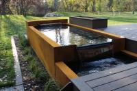 China Custom Corten Steel Water Feature Sculpture - Weathering Steel Outdoor Fountain with Rusty Finish, 30-Day Delivery for sale