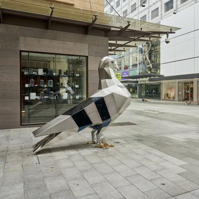 China Stainless Steel Geometric Pigeon Sculpture 200cm for Yard Decor and Urban Landscape for sale