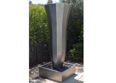 China 200cm Stainless Steel Water Feature - 316L Grade Outdoor Fountain with Custom Sizing Options for sale