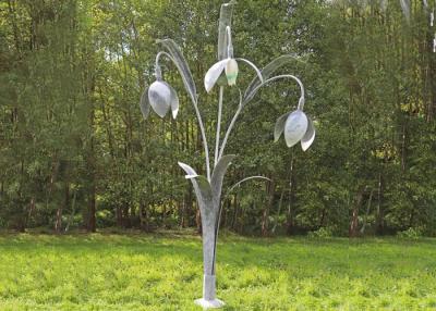 China Stainless Steel Tree Sculpture for Garden Decor Customizable Size Polished Finish for sale