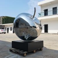 China Grade 316 Stainless Steel Mirror Apple Sculpture 145cm Outdoor Garden Art for sale