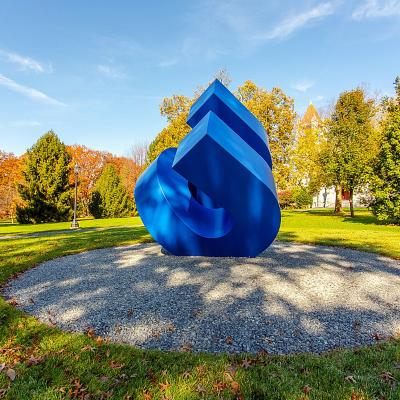 China Stainless Steel Blue Painted Abstract Metal Sculpture 300cm H for Patio Commercial Public Spaces for sale