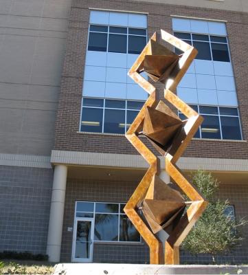 China Corten Steel Outdoor Garden Water Fountain Sculpture Custom Size Rusty Decoration for sale