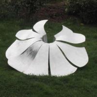 China Stainless Steel Flower Sculpture Garden Decorative Art Custom Size Polished Finish for sale
