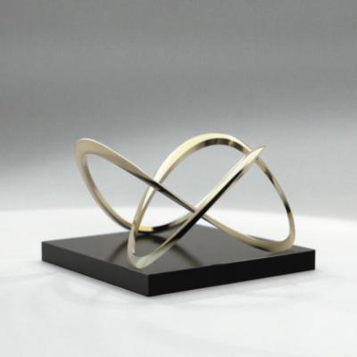 China High Gloss Golden Infinity Sculpture Stainless Steel Art Decoration Custom Size for Commercial Space for sale