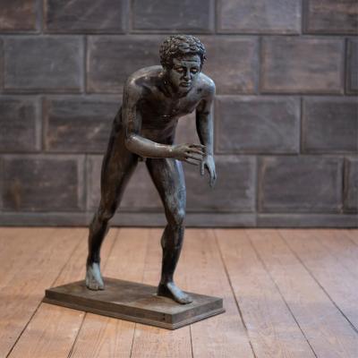 China Handcrafted Bronze Athlete Sculpture - Sprinter in Ready Stance, Figurative Art for sale