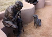 China Old Man and Dog Bronze Statue 80cm Height for Garden Public Decoration for sale