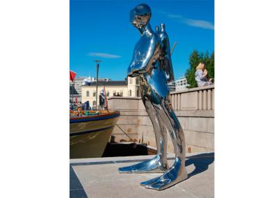 China Mirror Polished Life Size Stainless Steel Diver Sculpture Outdoor Decoration Custom Size for sale