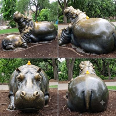 China Bronze Mother and Baby Hippo Sculpture for sale