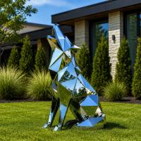 China Custom Modern Geometric Stainless Steel Howling Wolf Sculpture Mirror Polished Outdoor Garden Art Patio Yard Decor Statue for sale