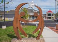 China Outdoor Corten Steel Welcome Sculpture 180 cm Rusty Finish Metal Figure for Park for sale