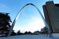 China Arch Design Polished Finish Stainless Steel Metal Sculpture For Various Color for sale