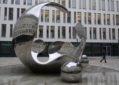 China Large Garden Decoration Art Polished Stainless Steel Sculpture Custom Size 200cm for sale