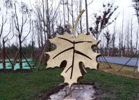 China Custom Painted Stainless Steel Leaf Sculpture 1pc for Garden Park Decoration for sale