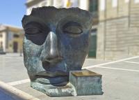 China Modern Art Decoration Bronze Statue Custom Bronze Face Sculpture for sale