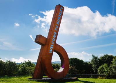 China Contemporary Corten Steel City Sculpture 350cm H Outdoor Decoration for sale