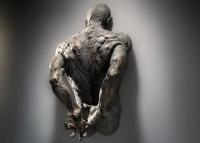 China 120cm Bronze Man on Wall Sculpture by Matteo Pugliese - Indoor Art Decor with Premium Bronze Material for sale