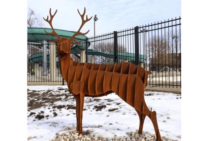 China Contemporary Corten Steel Outdoor Deer Sculpture 150cm Length with Rust Finish for Garden Decoration for sale