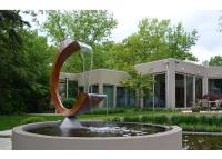 China Custom Size Corten Steel Outdoor Water Fountain with Rusty Finish - 25 Day Delivery for sale