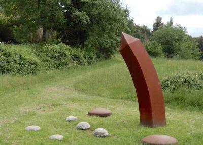 China Custom Corten Steel Pencil Sculpture Rusty Finish Outdoor Garden Art 1pc for sale