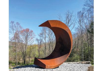 China 250cm Corten Steel Moon Sculpture for Garden Decoration Rusty Finish for sale