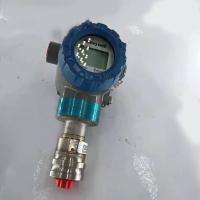 China STG74S Smart Inline Gage Pressure Transmitter Highly Durable 24V DC Pressure Sensor Transmitter with ±0.25% Accuracy for sale