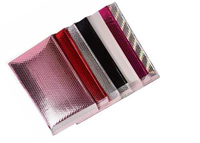 China Metallic Colored Bubble Wrap Envelopes Customized Color And Size For Postal Packaging for sale