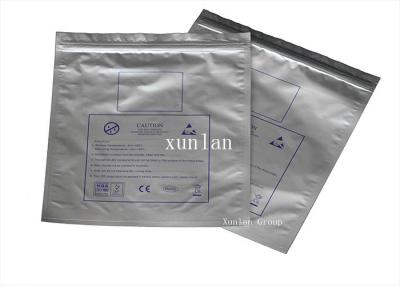 China Matte Aluminum Foil  Bags , Four Layer Structure Envelope Bubble Mailers for sale