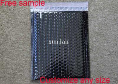 China Colored A4 Wrap Custom Bubble Mailer Envelopes Copperplate Printing With 2 Sealing Sides for sale