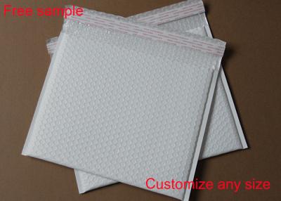 China Poly Bubble Shipping Envelopes 10.5 * 15 Inch Small Volume For Postage Savings for sale