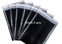 China A4 Metallic Bubble Mailers Aluminum Film Black Shock Resistance for sale