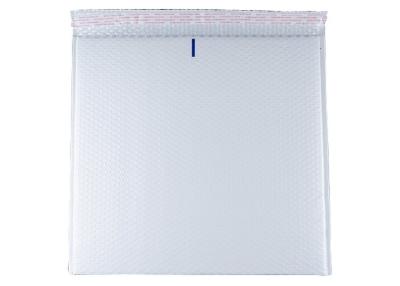 China Waterproof Returnable Poly Bubble Mailers Gravure Printing Padded for sale