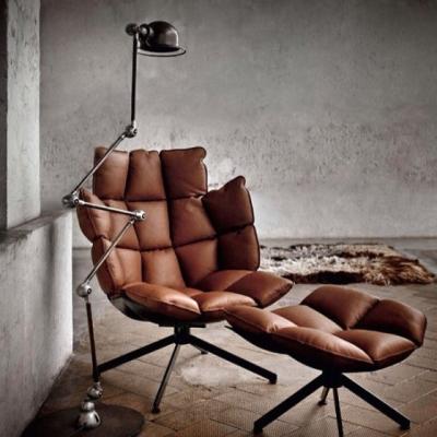 China Husk Outdoor Fiberglass Arm Chair Solid Wood Legs Comfortable Foams Height 44 CM for sale