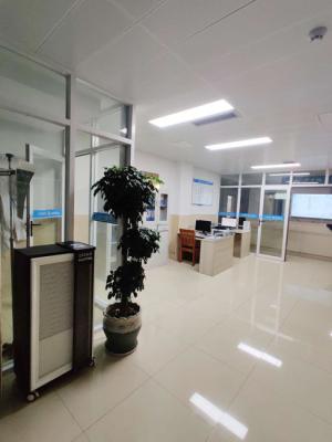 China 50m3 Commercial Air Purifier , UVC Lights Mobile Air Purifier for sale