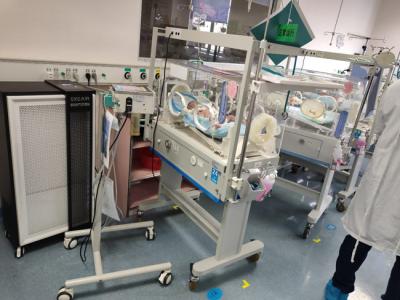 China ICU Molecular Sieve UV High Energy Medical Air Sterilizer for sale