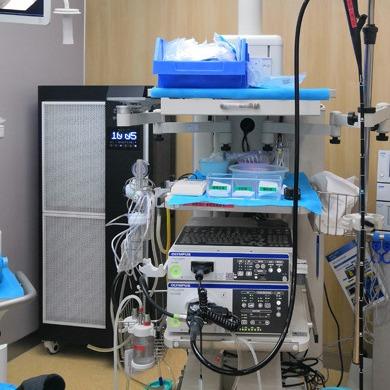 China HEPA Chemolysis Physical Filtration UV Light Sanitizer Machine for sale