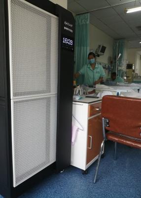 China Max60dB Mobile HEPA Air Sterilization Machine For Hospitals for sale