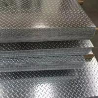 China Anti Slip Diamond S235jr A36 Carbon Steel Chequered Sheet 1000 - 2000mm for sale