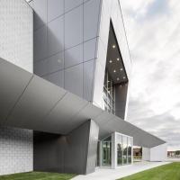 China Single Panel Aluminum Single Panel Curtain Wall Wood Grain 3D Architectural Curtain Wall for sale
