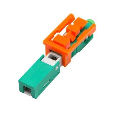 China SC / APC Fiber Connectors For FTTH Butterfly 3.0mmx2.0mm Drop Cable for sale