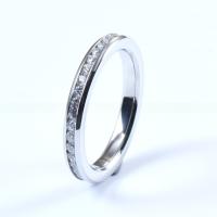 China Women's 4mm Titanium Wedding Band with Cubic Zirconia Inlay and Third-Party Appraisal Certification for sale