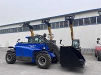 China 4WD 7m Telhandler Forklift with Cum-mins Engine for Construction for sale