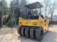 China 10 Ton Pneumatic Tyre Mechanical Road Roller LTP1016 for sale for sale