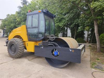 China 10 Ton LTS210H Hydraulic Drive Single Drum Road Roller with Cum-mins Engine for sale
