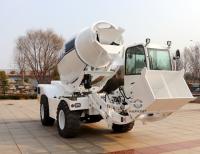China Discharge 3m3 Self Loading Mixer with Powerful 76KW Engine At Factory Price Hot Sale In Ghana for sale