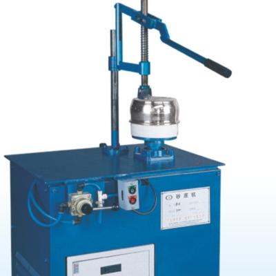 China Adjustable 800r/min Cookware Inner Outer Bottom Sanding Machine vacuum absorption for cookware kitchen ware for sale