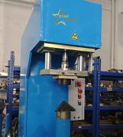 China Efficient And Intelligent Angle Pressing Machine For Manual Sink Kitchen Equipment for sale