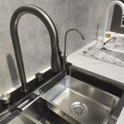 China Handmade Stainless Steel Kitchen Sink with Food Grade 304/316 Stainless Steel Bowl Depth 250-300mm and Panel Thickness 1.2-2.0mm for sale